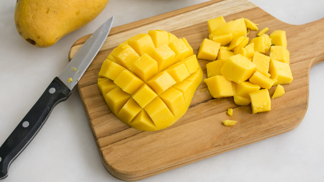 Can Cats Eat Mango? Is Mango Safe for Our Feline Friends? | Purina UK